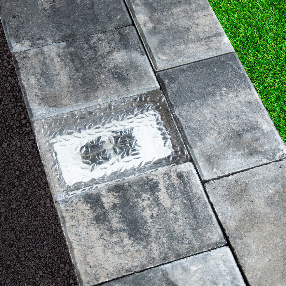 Solar Paver Lights | StonehengeUS